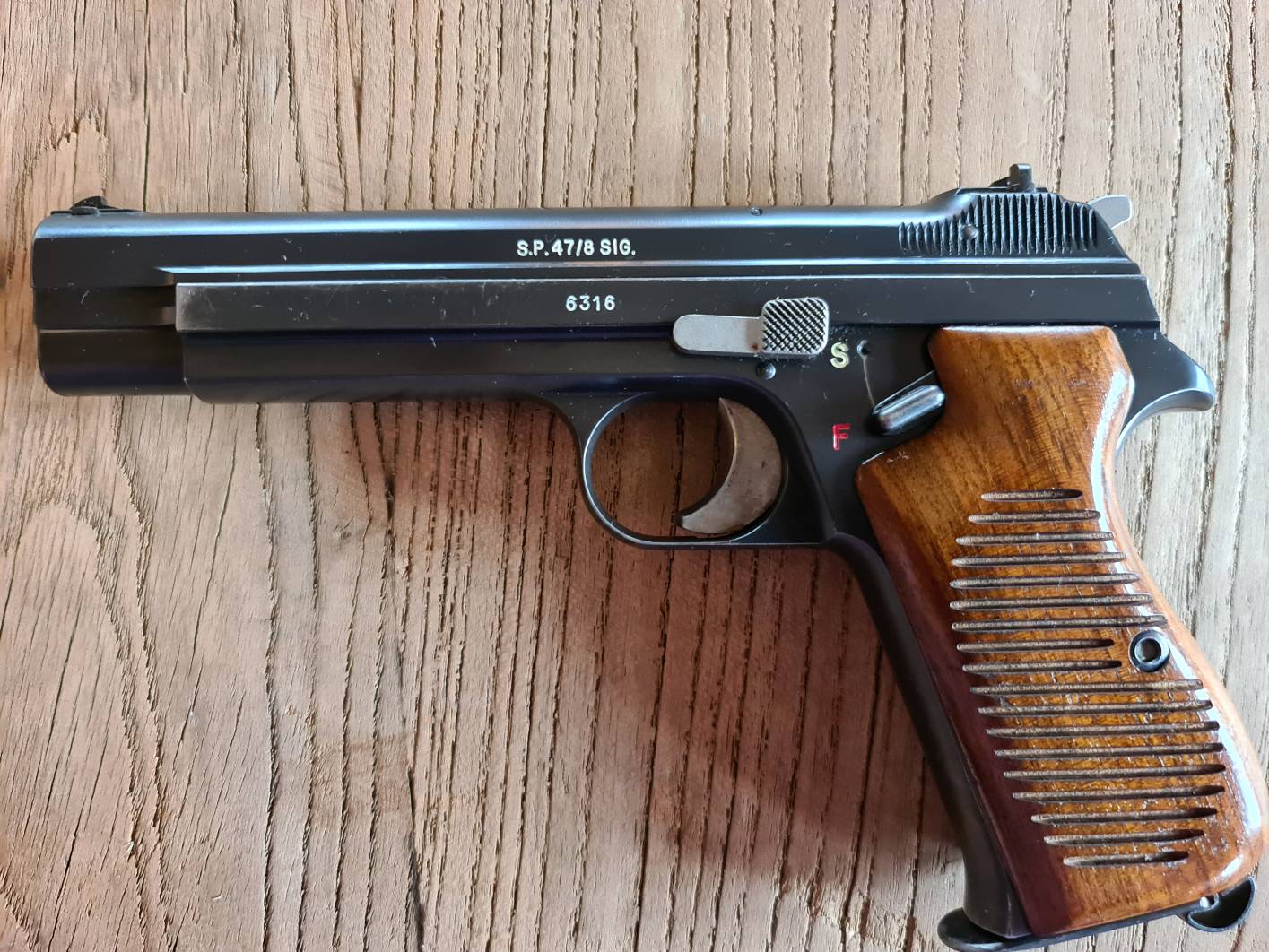 Feine-Jagdwaffen in Frankfurt - Aktuelle Angebote Kurzwaffen